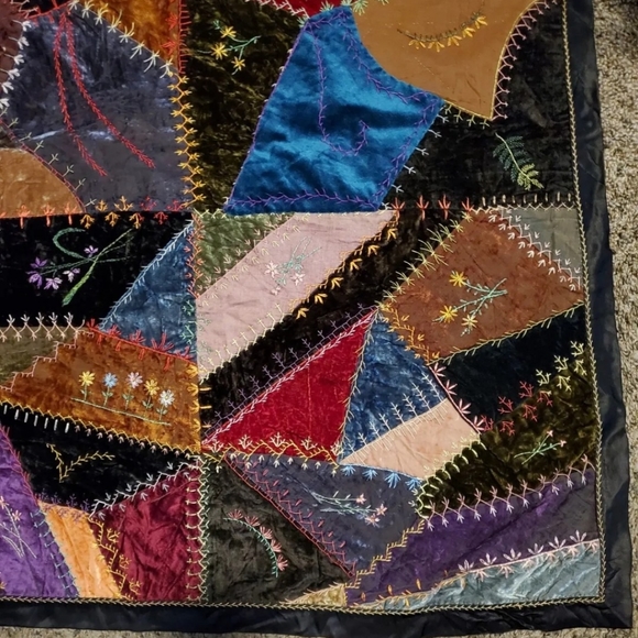 CRAZY QUILT | Other | Vintage Crazy Quilt Velvets Satins Around The 92s ...